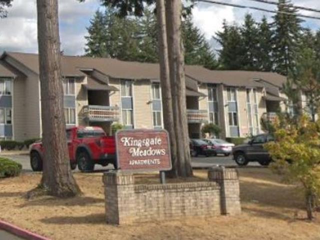 2 BR, 1 BA Apartment 12423 Northeast 143rd Street Unit 102 A, Kirkland, WA 98034
