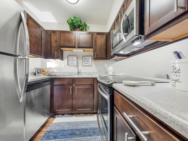 2 BR, 1 BA Apartment 12430 Whisper Hollow Drive Unit 1812443H, Maryland Heights, MO 63043