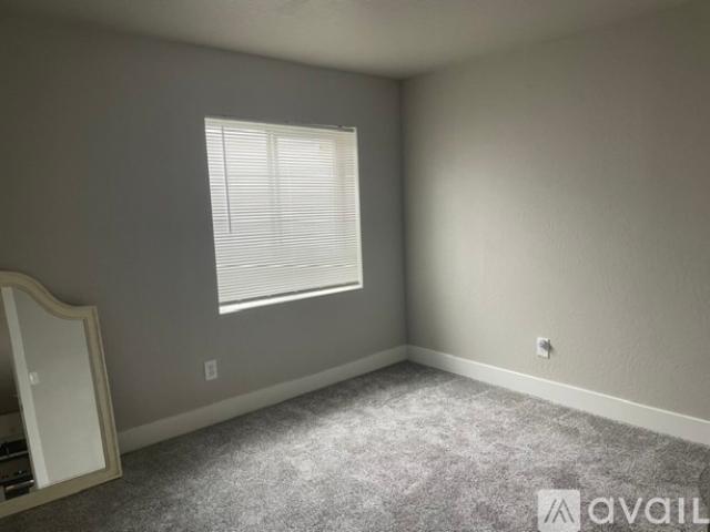 2 BR, 1 BA Apartment 1253 East Rachel Way, Eagle Mountain, UT 84005