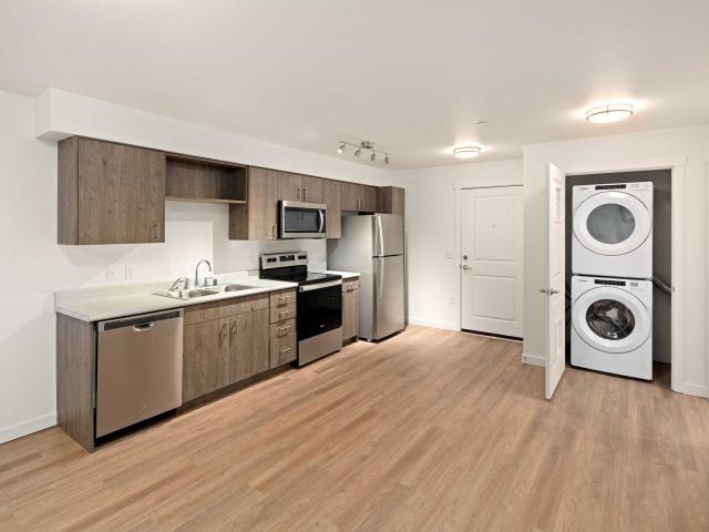 2 BR, 1 BA Apartment 12548 Lake City Way Northeast Unit A513, Seattle, WA 98125