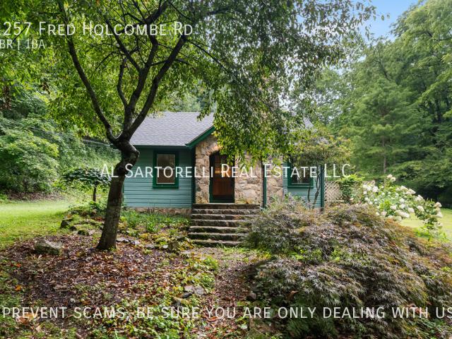 2 BR, 1 BA Apartment 1257 Fred Holcombe Rd, Mars Hill, NC 28754