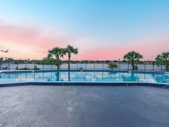 2 BR, 1 BA Apartment 1260 NW 95th St Unit 1250 204, Miami, FL 33147