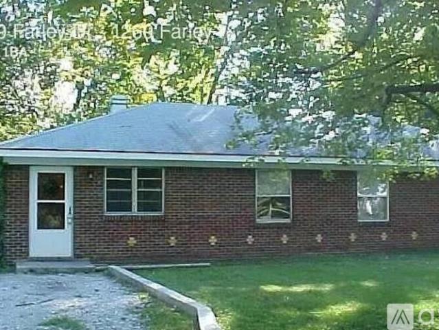 2 BR, 1 BA Apartment 1269 Farley Dr, Unit 1269, Indianapolis, IN 46214