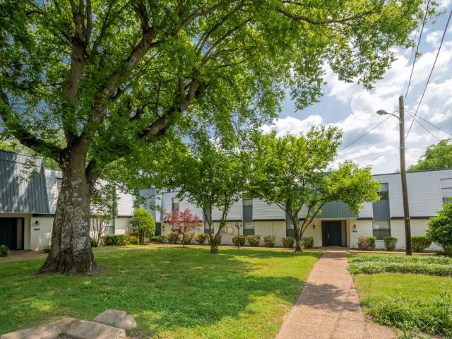 2 BR, 1 BA Apartment 126 Walton Ferry Road Unit E1, Hendersonville, TN 37075