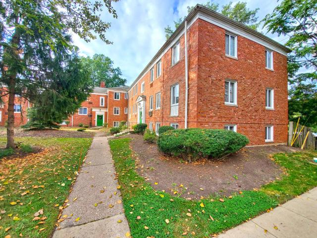 2 BR, 1 BA Apartment 12850 Fairhill Road Unit FG31, Cleveland, OH 44120