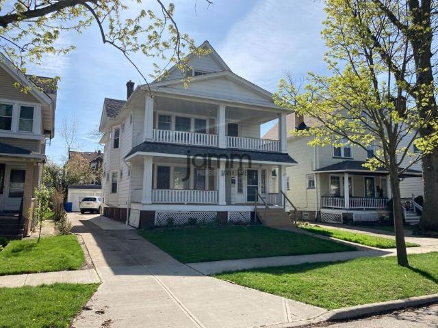 2 BR, 1 BA Apartment 1285 W 105th St, Cleveland, OH 44102