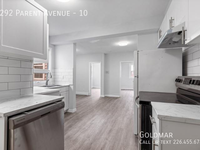 2 BR, 1 BA Apartment 1292 Parent Avenue, Windsor, ON N8X 4J2