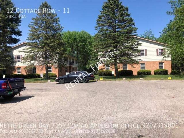 2 BR, 1 BA Apartment 12 Cottage Row, Marinette, WI 54143