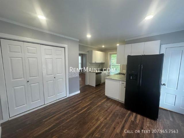 2 BR, 1 BA Apartment 12 Patten Ct. Apt Brewer, ME 04412