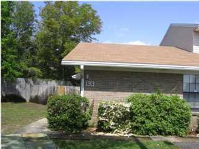2 BR, 1 BA Apartment 133 Classic Ct, Fort Walton Beach, FL 32548