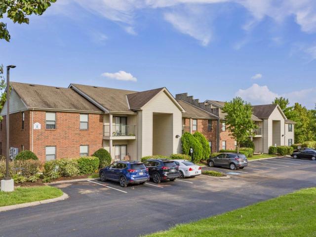 2 BR, 1 BA Apartment 1300 Waterview Circle Unit 402, Hendersonville, TN 37075