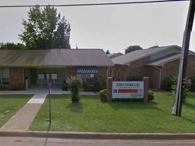2 BR, 1 BA Apartment 1308 Jacksonville Square Dr Jacksonville, TX 75766