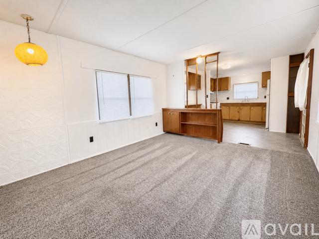 2 BR, 1 BA Apartment 130 East Flint Hills Boulevard, Unit 19, Junction City, KS 66441