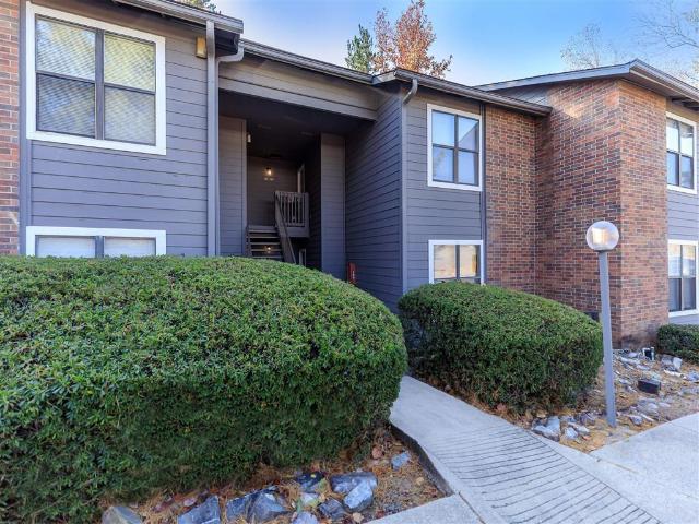 2 BR, 1 BA Apartment 13111 W Markham St Unit 190, Little Rock, AR 72211