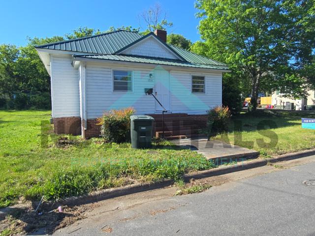 2 BR, 1 BA Apartment 1314 Front St, Eden, NC 27288