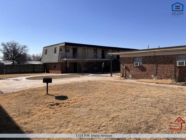 2 BR, 1 BA Apartment 1314 NW Irwin Ave, Lawton, OK 73507