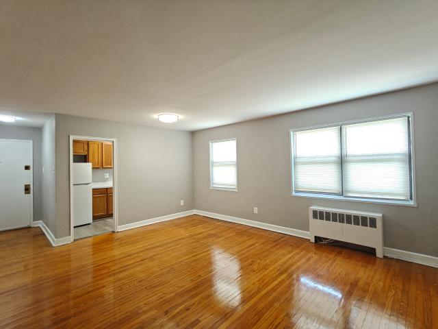 2 BR, 1 BA Apartment 131 Forest Ave, Ambler, PA 19002