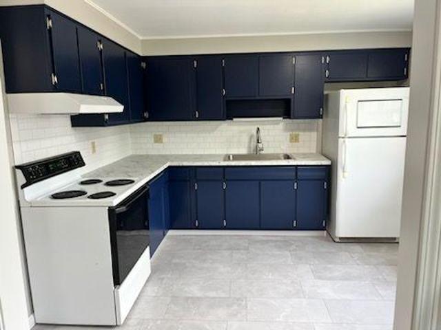 2 BR, 1 BA Apartment 131 Klinger Ave, Tonawanda, NY 14150