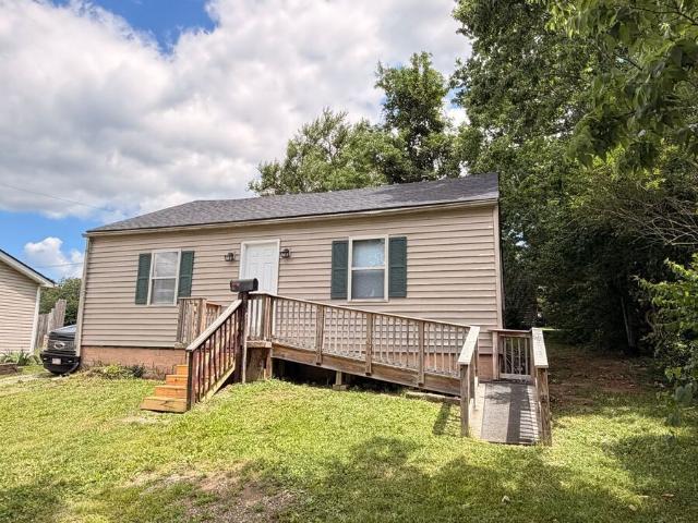 2 BR, 1 BA Apartment 131 Lake Street, Nicholasville, KY 40356