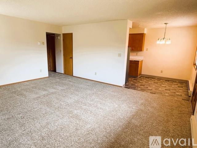 2 BR, 1 BA Apartment 1321 X Street, Unit B2, Vancouver, WA 98661