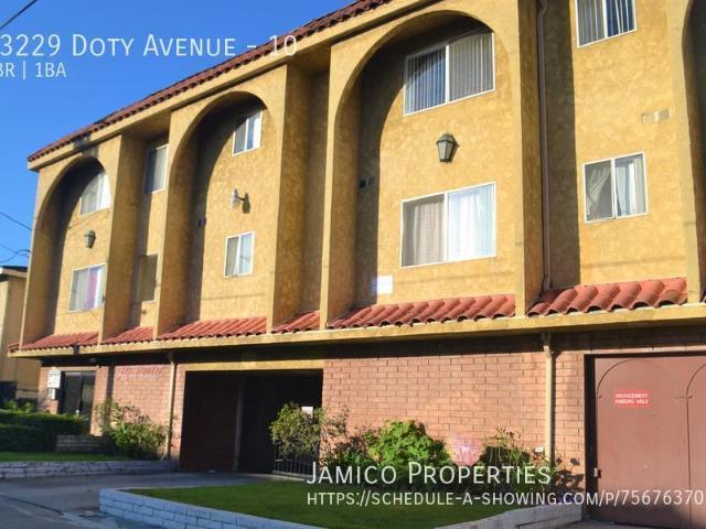 2 BR, 1 BA Apartment 13229 Doty Avenue, Hawthorne, CA 90250