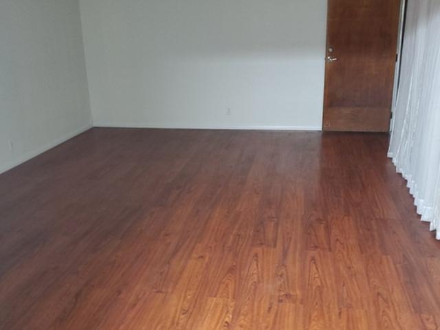 2 BR, 1 BA Apartment 1325 E 7th St, Unit 10, Long Beach, CA 90813