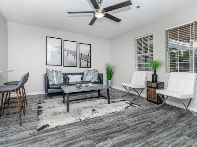 2 BR, 1 BA Apartment 132 Wood Lake Dr. Unit 7 736, Athens, GA 30606