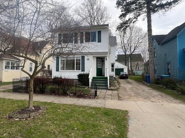 2 BR, 1 BA Apartment 132 Reed Street, Unit 1, Kalamazoo, MI 49001
