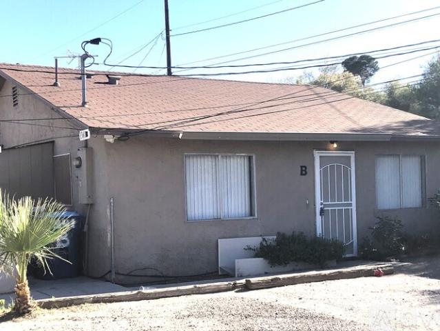 2 BR, 1 BA Apartment 1341 Oahu Street B, Las Vegas, NV 89104