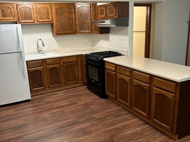 2 BR, 1 BA Apartment 1344 North Northwest Highway, Unit Apartment B, Park Ridge, IL 60068