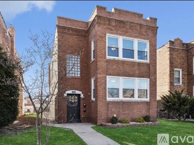 2 BR, 1 BA Apartment 1344 Wisconsin Avenue, Berwyn, IL 60402