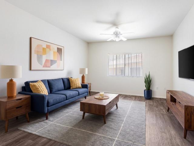 2 BR, 1 BA Apartment 13621 W Glendale Ave Unit 425, Litchfield Park, AZ 85340