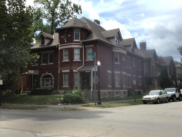2 BR, 1 BA Apartment 1363 1367 Neil Avenue, Columbus, OH 43201