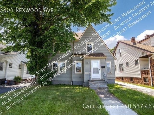 2 BR, 1 BA Apartment 13804 Rexwood Ave, Garfield Heights, OH 44105