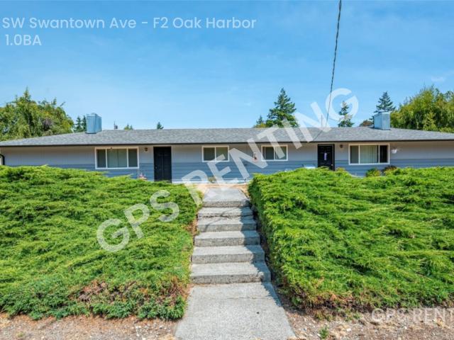 2 BR, 1 BA Apartment 1380 SW Swantown Ave, Oak Harbor, WA 98277
