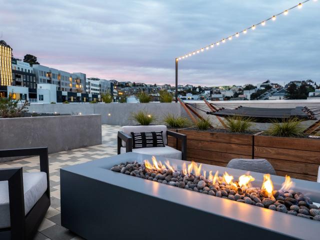 2 BR, 1 BA Apartment 1395 22nd Street Unit 212, San Francisco, CA 94107