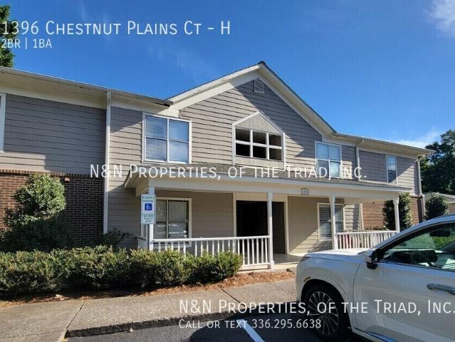 2 BR, 1 BA Apartment 1396 Chestnut Plains Ct, Winston Salme, NC 27105
