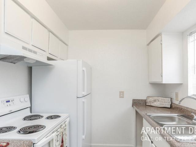 2 BR, 1 BA Apartment 13 Ledge StÂ, Houston, TX 77075