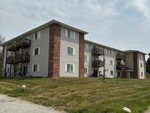 2 BR, 1 BA Apartment 2400 N 8th St, Unit 2, Red Oak, IA 51566