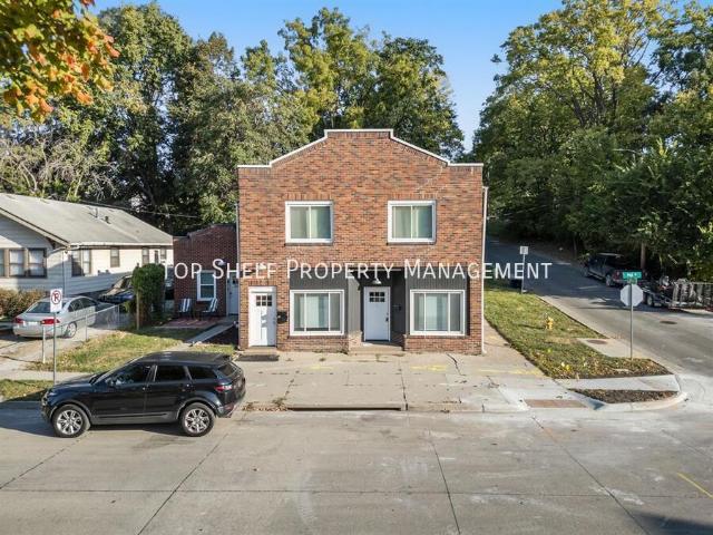 2 BR, 1 BA Apartment 2401 High St, Des Moines, IA 50312