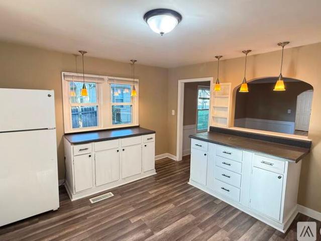 2 BR, 1 BA Apartment 2402 15th St SW, Huntsville, AL 35805
