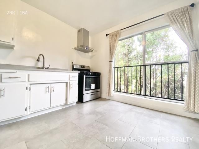 2 BR, 1 BA Apartment 2404 2nd Ave, Los Angeles, CA 90018