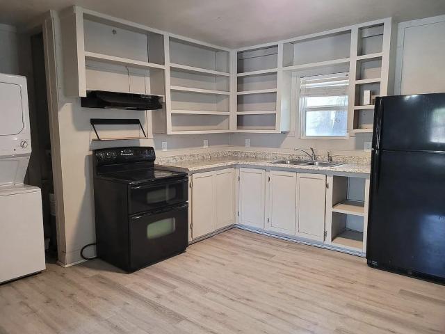 2 BR, 1 BA Apartment 2404 Avenue U, Lubbock, TX 79411
