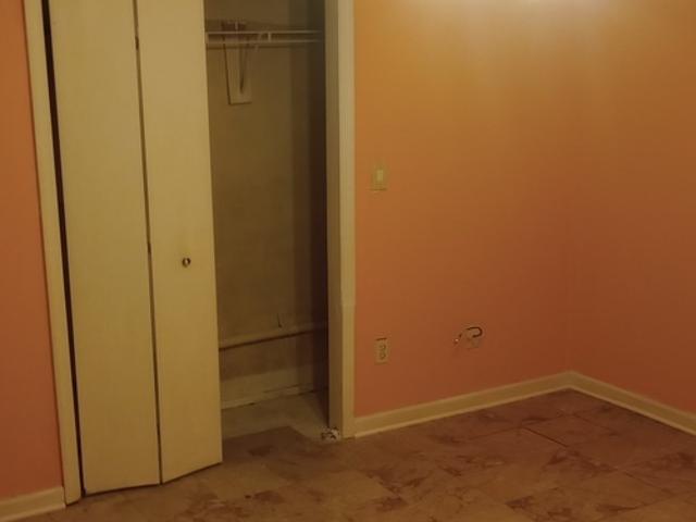 2 BR, 1 BA Apartment 240 Lola Ln NW, Lilburn, GA 30047