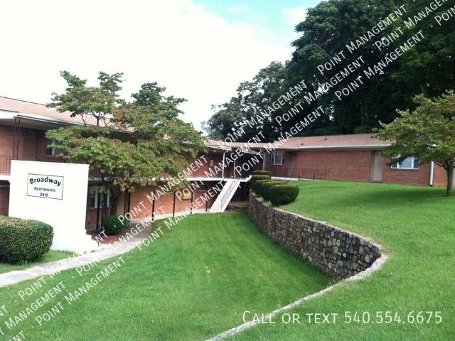 2 BR, 1 BA Apartment 2415 Broadway Ave SW, Roanoke, VA 24014