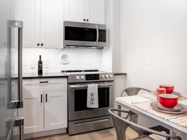 2 BR, 1 BA Apartment 2416 K Street NW Unit 701, Washington, DC 20037
