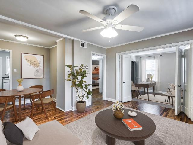 2 BR, 1 BA Apartment 2451 Union Ave 2 Unit 2447 1, Memphis, TN 38112