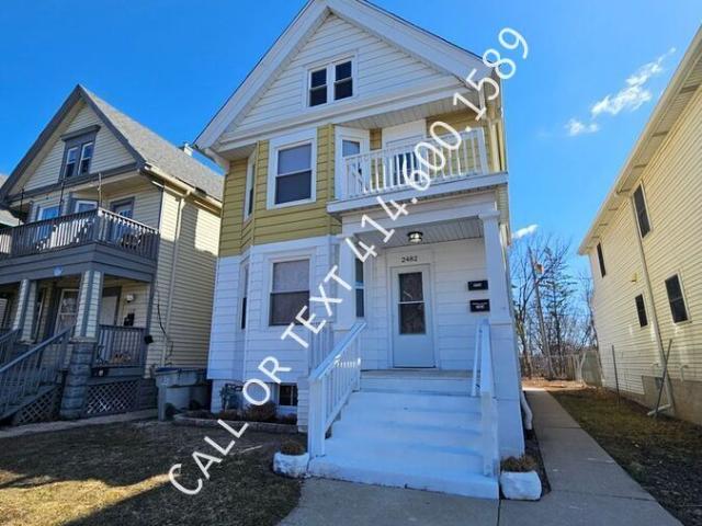 2 BR, 1 BA Apartment 2482 S 5th St Milwaukee, WI 53207