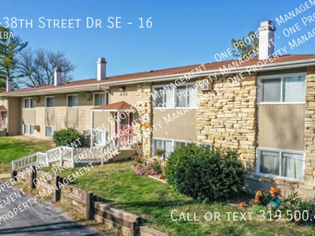 2 BR, 1 BA Apartment 253 38th Street Dr SE, Cedar Rapids, IA 52403