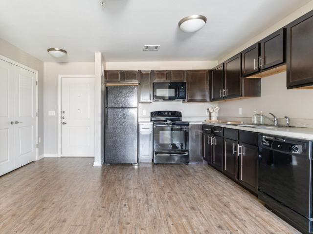 2 BR, 1 BA Apartment 2500 Washington Avenue Unit 4113, Fort Worth, TX 76114